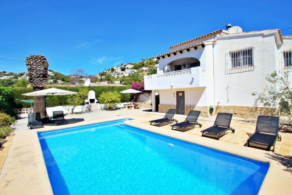 Yojo - holiday villa with private pool and panoramic views in Moraira ...