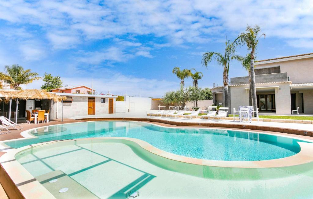 Amazing Home In Punta Milocca With Kitchen, Terrauzza (updated prices 2024)