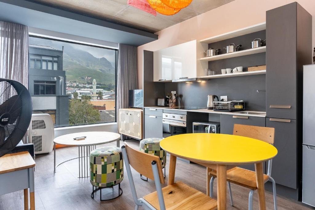 424 WEX1 by Perch Stays with Daily Housekeeping, Cape Town (updated ...
