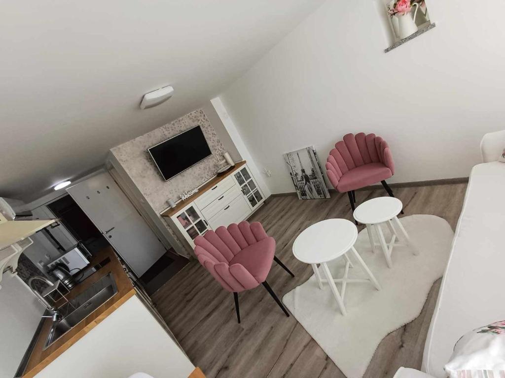 Apartment around vineyard, Koper (updated prices 2024)