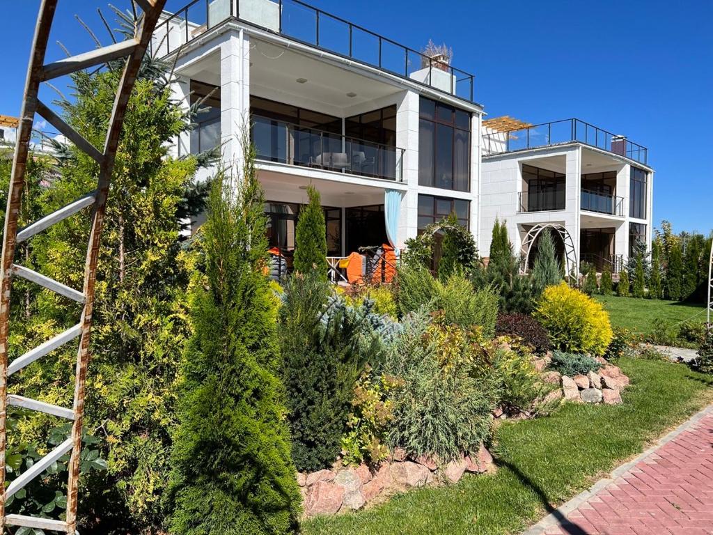 Exquisite Townhouse в пансионате Baytur Resort & SPA, Bosteri (updated ...