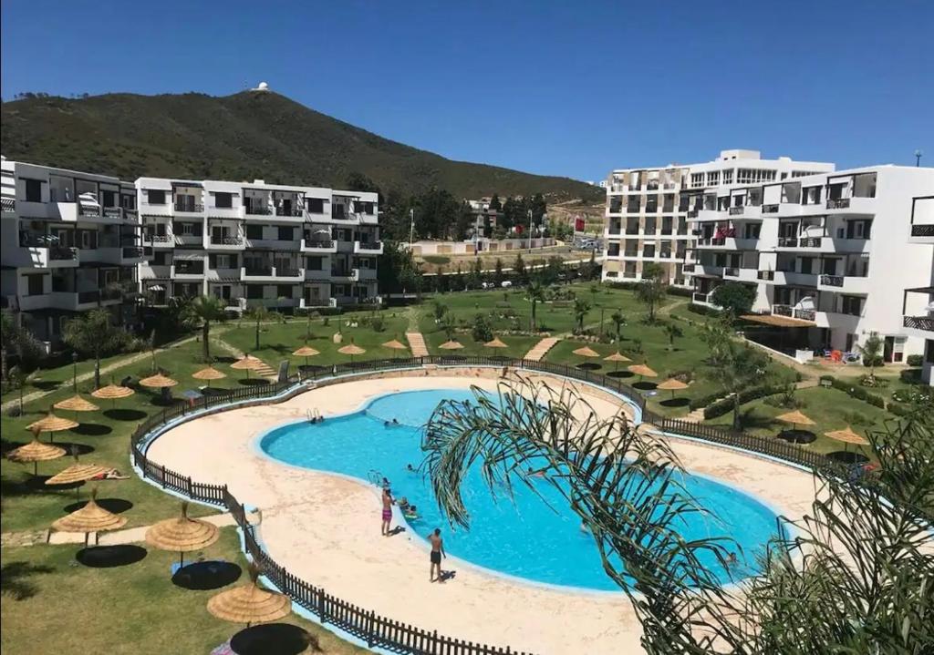 Joli appartement vue piscine, Cabo Negro (updated prices 2025)