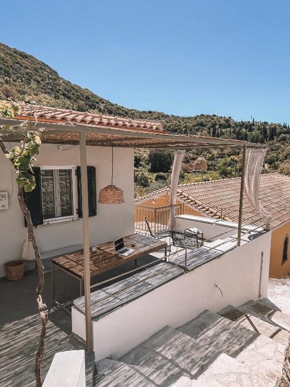 Terra del Nonno, Drymon (updated prices 2025)