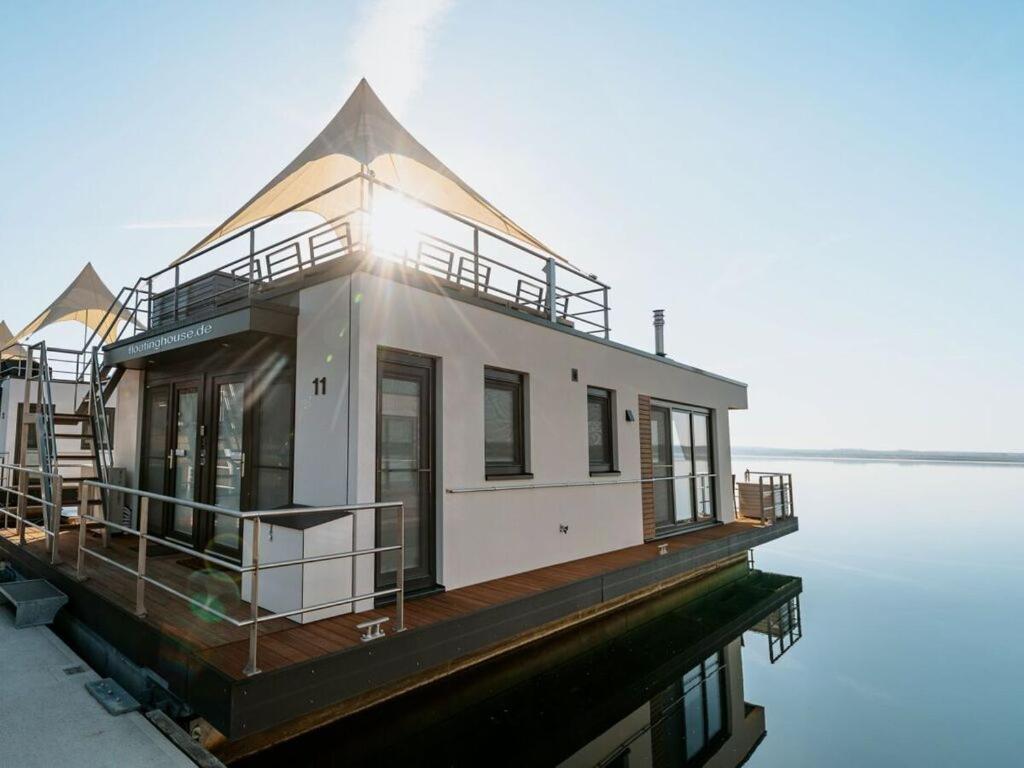 Floating House "Time Out", Laasow (updated prices 2025)
