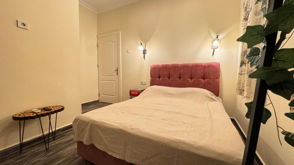 Callisto Pub & Kitchen & Hotel, Antalya (updated prices 2025)