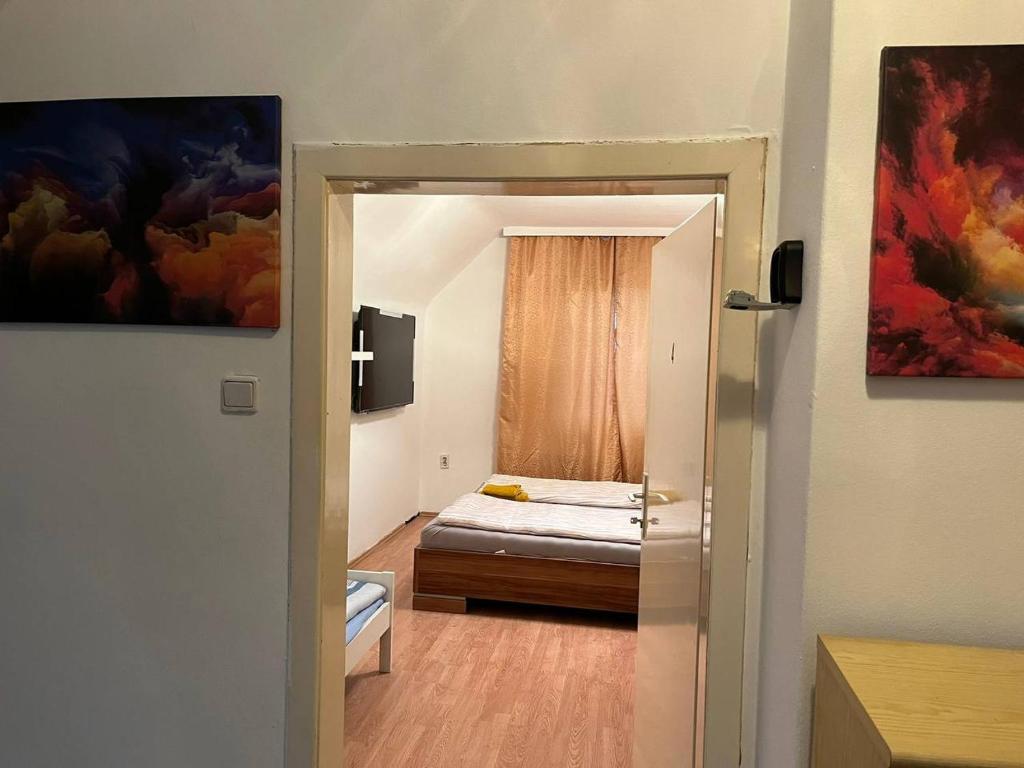 Premium Villa SW K, Vienna (updated prices 2025)