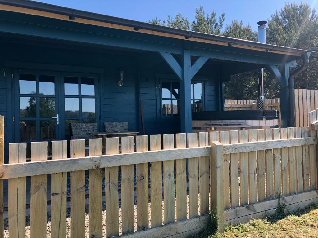 Retreat Hot Tub Highland Cabin - SuiteTrails Retreat Hot Tub Highland Cabin - SuiteTrails