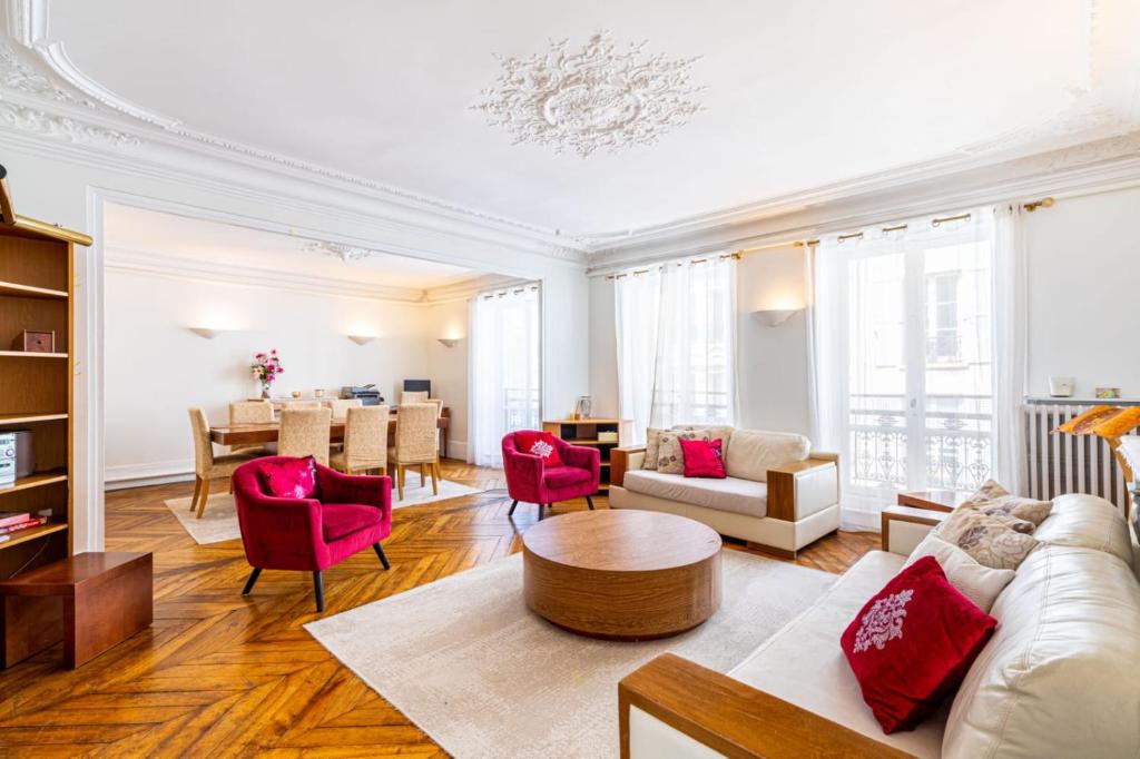Prestigious Parisian Flat, Paris (updated prices 2025)