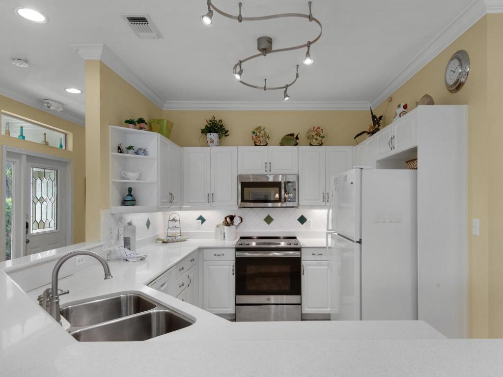 The Waverly House In Destiny by Newman-Dailey, Destin (updated prices 2025)