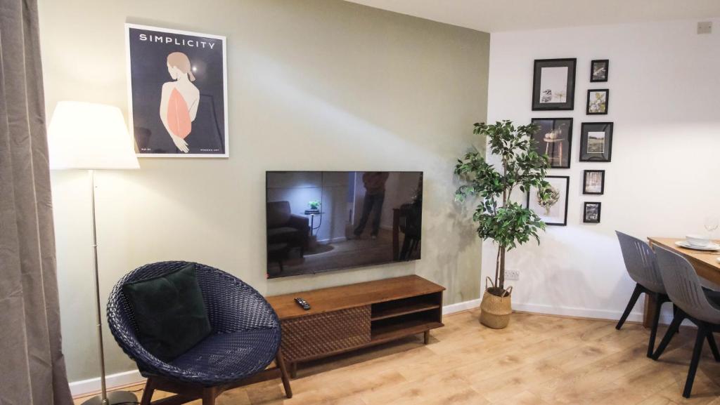 Modern & Spacious City Centre Apartment for Long Stay, Manchester (2025 ...