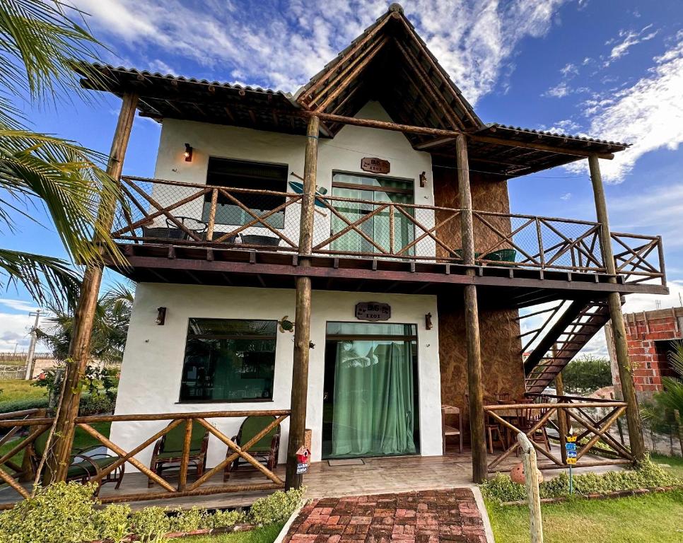 Chalé Ville BMS 1201/1202, Luis Correia (updated prices 2024)