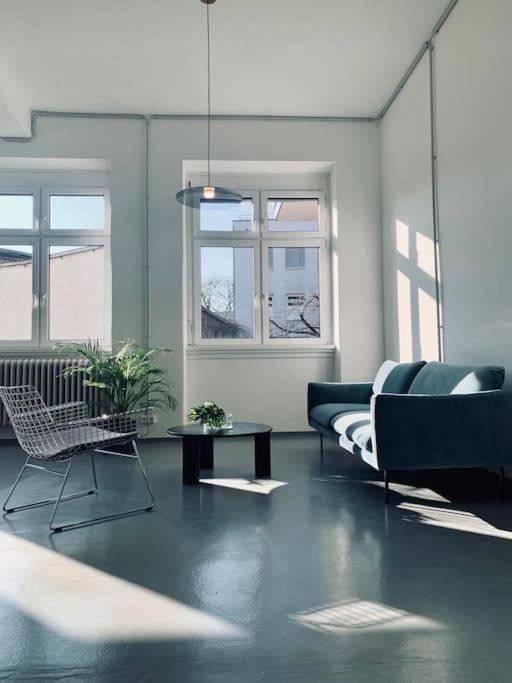 Modernes Studio mit Loft Charakter, Bühl (updated prices 2025)