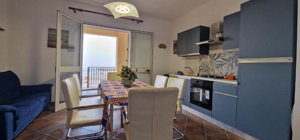 Casa Vacanze "Palafitta Rossa" Sciacca, Sciacca (updated prices 2026)