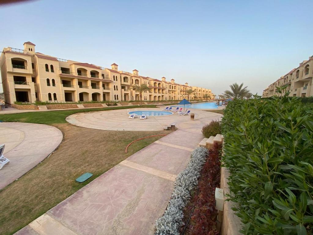 Laserina Palm Beach for families only ground floor with big garden, Ain ...