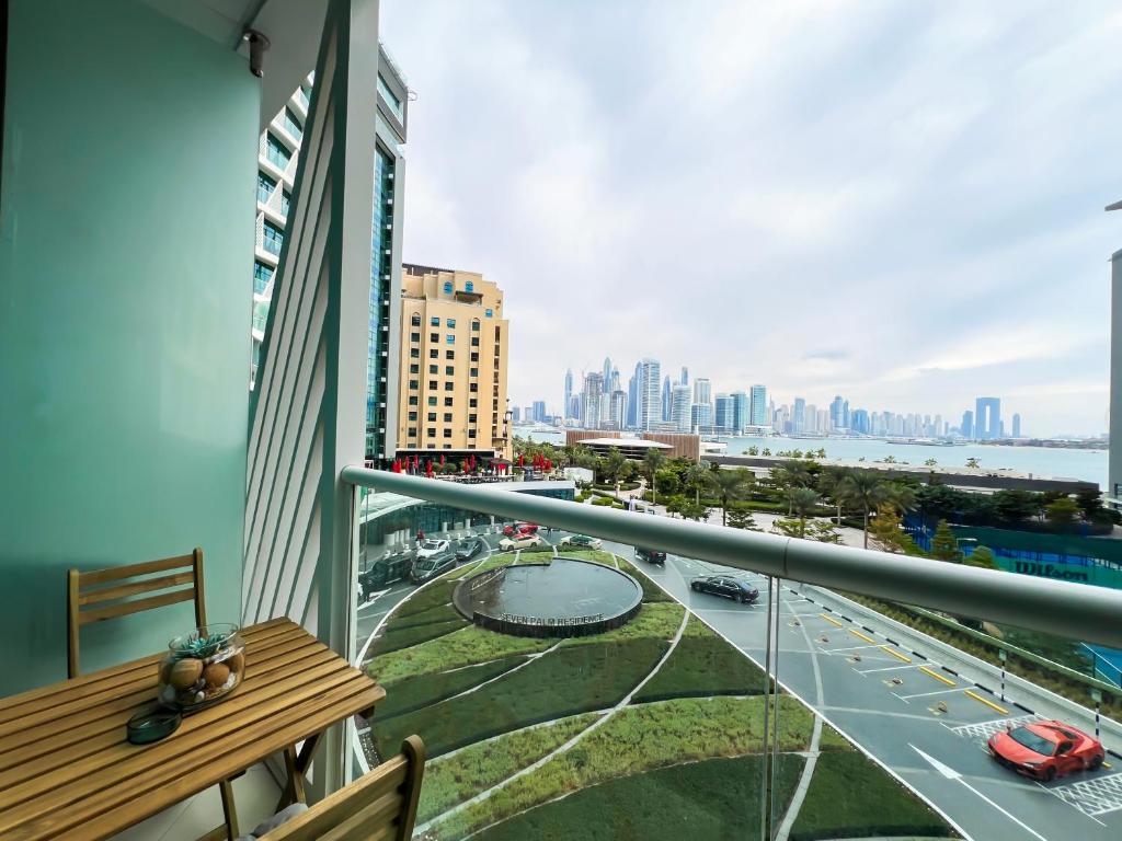 Luxurious Sea-View Studio in Seven Palm - 20AB8, Dubai (updated prices ...