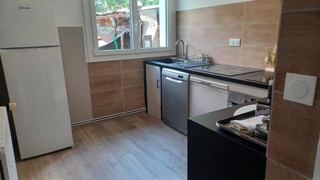 VILLARGONDRAN, les magnifiques cols de MAURIENNE garage motos, vélos ...