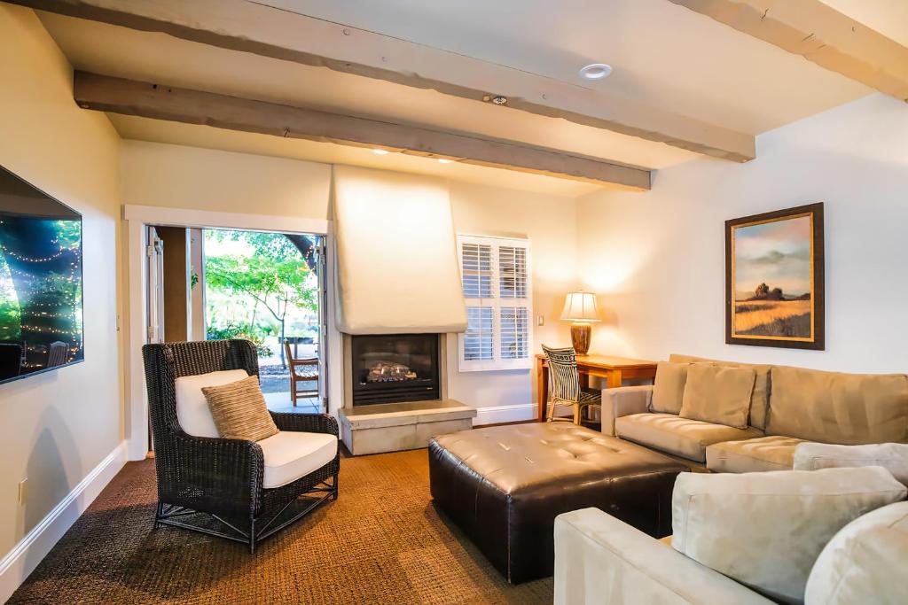 Appellation Lodi - Wine & Roses Resort and Spa, Lodi (updated prices 2025)