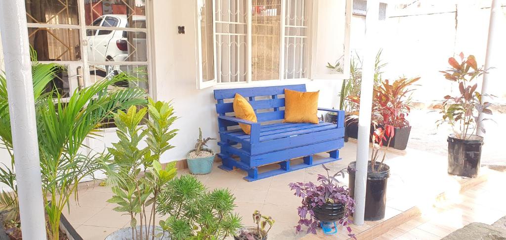 Mulan Room on Mawanda road, Кампала - обновленные цены 2024 года