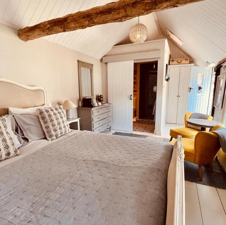 The Nook at Blue Door Barns, Beddingham (updated prices 2025)