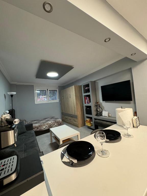 Comfy Studio in the City Center, Atenas (precios actualizados 2026)
