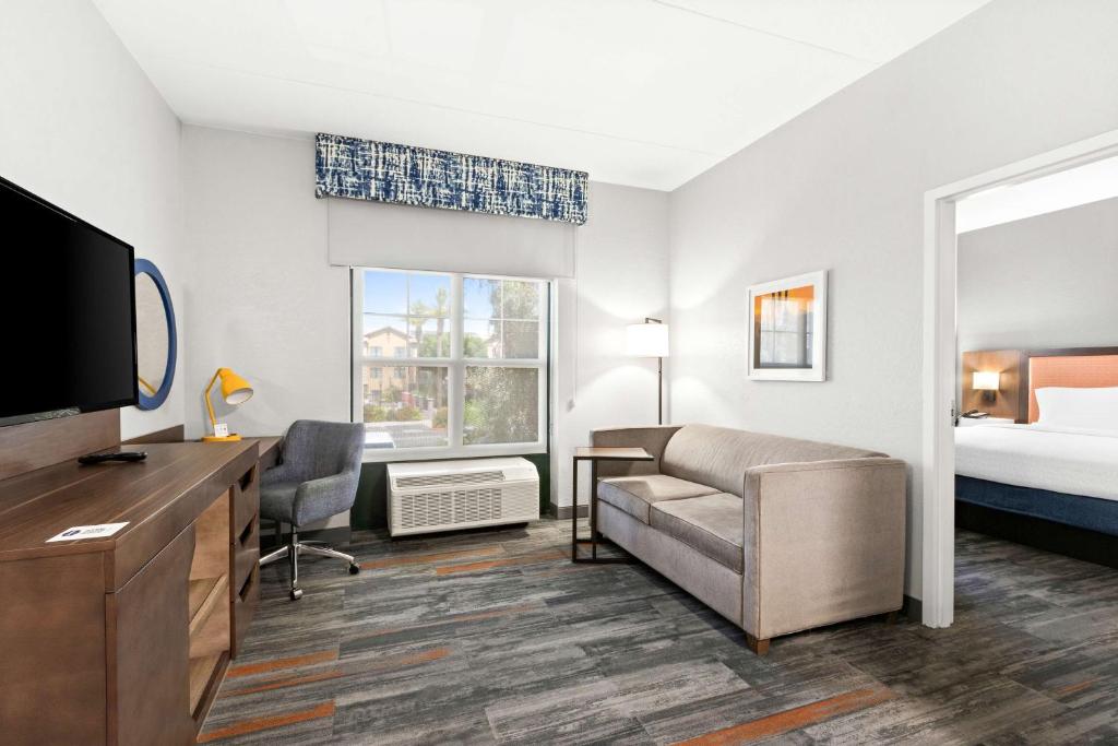 Hampton Inn & Suites Phoenix-Goodyear, Goodyear (updated prices 2025)