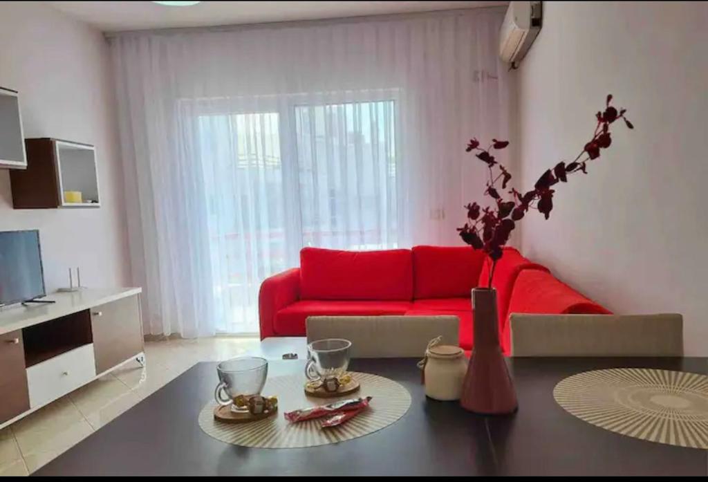 Sunshine Apartments, Golem (updated prices 2025)