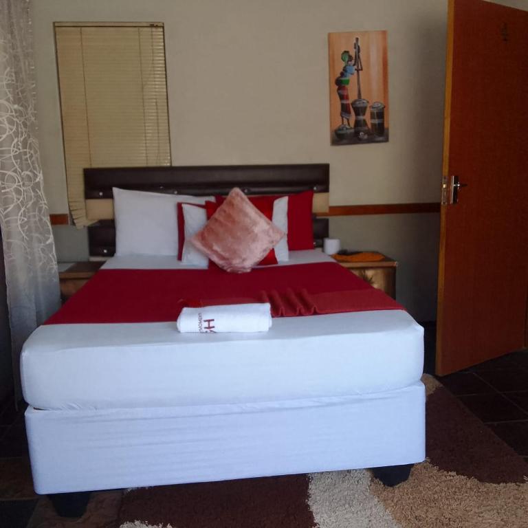 The Best Moments guesthouse, Rustenburg (updated prices 2026)