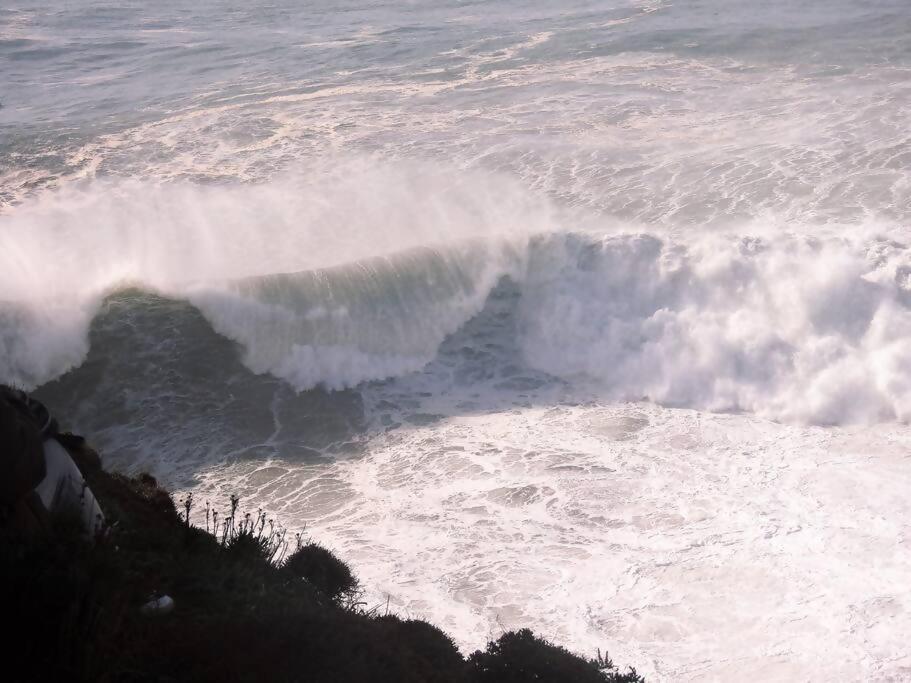 White Swell By Sítio da Nazaré, Nazaré (updated prices 2025)