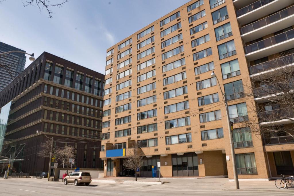 Toronto Metropolitan University-International Living Learning Residence ...