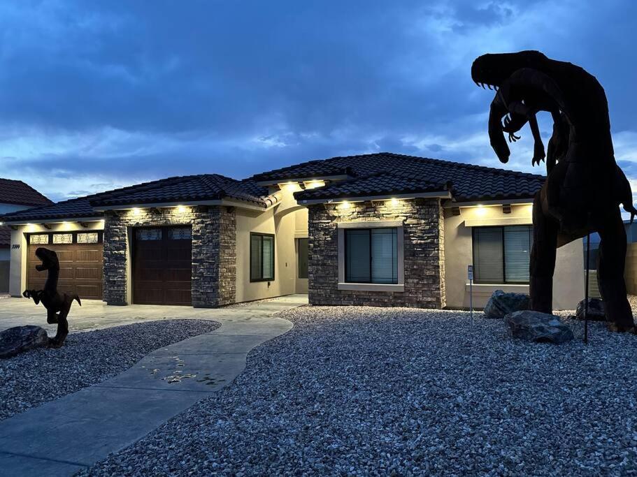 Raptor Ridge River Retreat, Bullhead City (updated prices 2025)