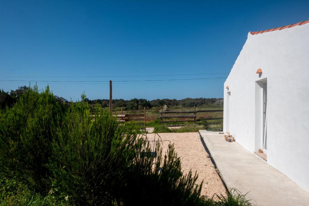 Monte Paxôra, Rogil (updated prices 2024)