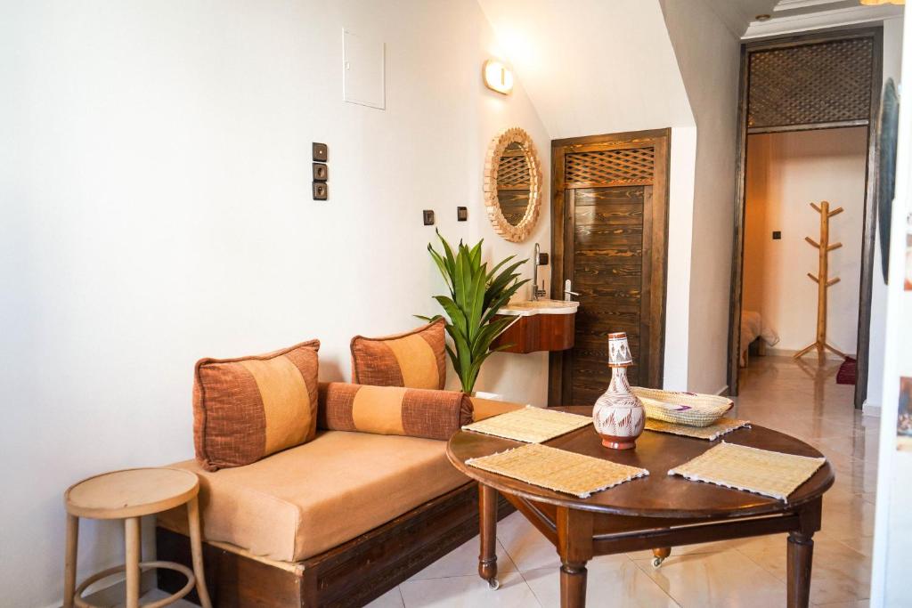Azul Sun GuestHouse, Agadir (updated prices 2026)