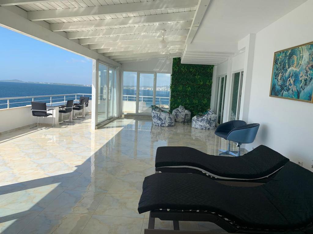 Seaview Luxury Penthouse Kalaja, Vlorë (updated prices 2025)