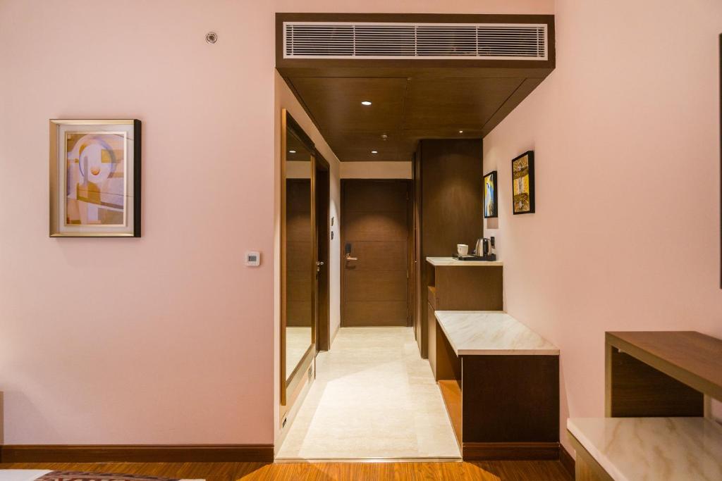 The Maple Hotel, Bhopal (updated prices 2025)