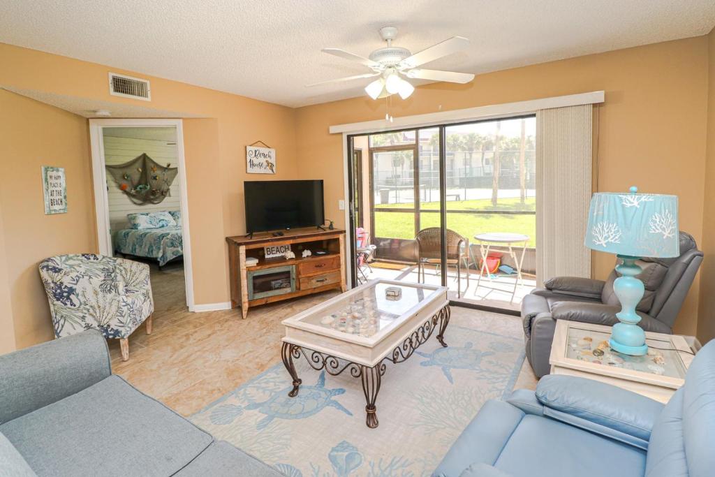Ocean Village Club G16, St. Augustine (updated prices 2026)