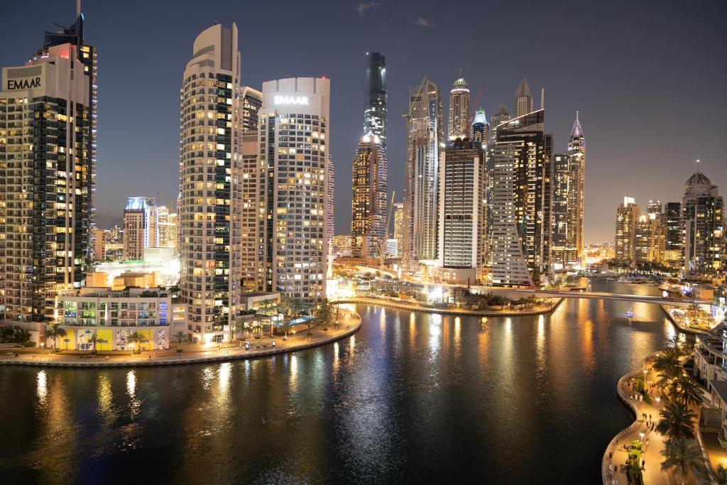 Marina View 2 Bedrooms Apartment-Gladiolus-By Grand Vista, Dubai ...