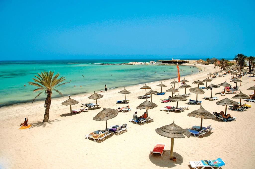 Monarque Dar Jerba Narjess- Family Only, Taguermess (updated prices 2025)
