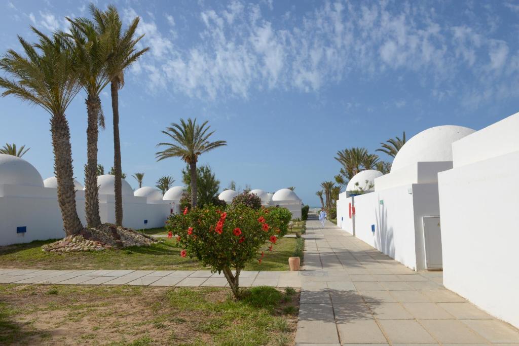 Monarque Dar Jerba Narjess- Family Only, Taguermess (updated prices 2025)