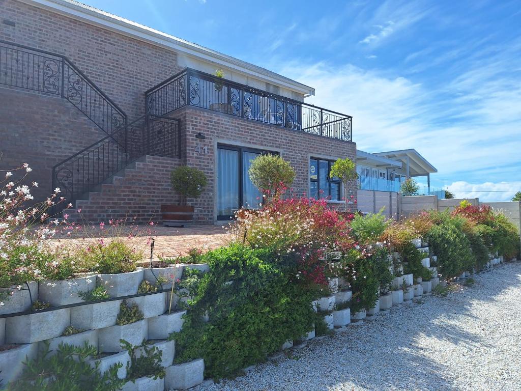 41 on Siffie, Hermanus (precios actualizados 2026)