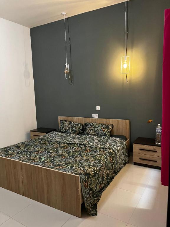 Air-conditioned Room in Sliema few minutes from beach self Check In and ...