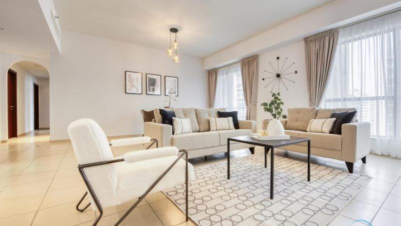 Beach Access 2 Bedroom in Rimal 1 JBR High Floor, Dubai (updated prices ...