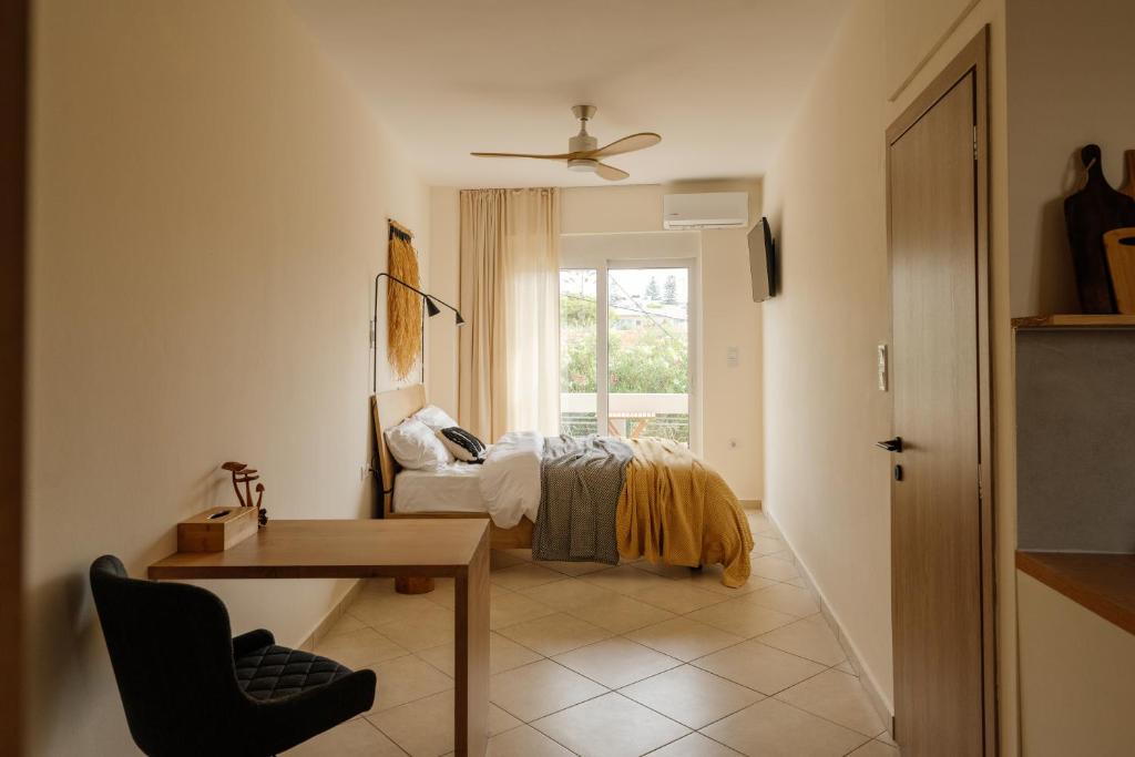 El Chacha Studio, Galatás (updated prices 2025)