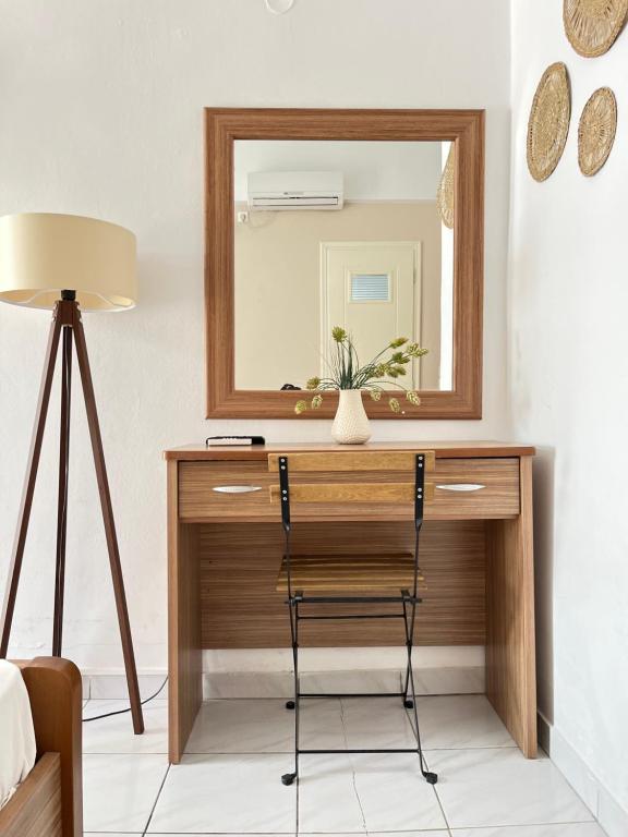 Koutrakis Rooms, Finikounta (updated prices 2024)