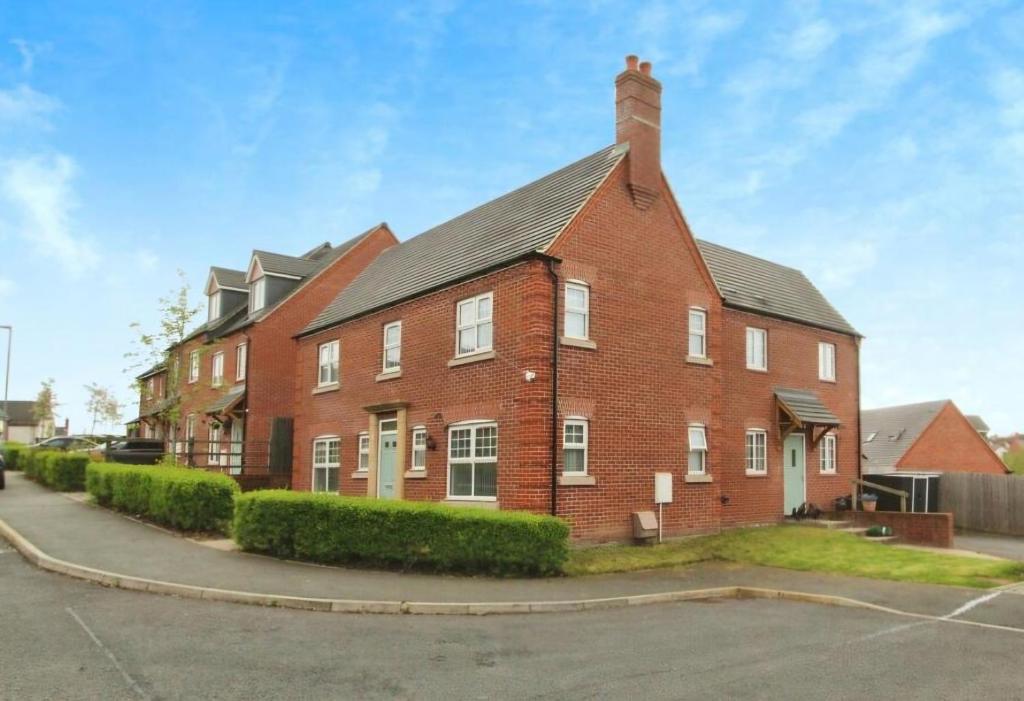 Cosy B & B, Hugglescote (updated prices 2026)