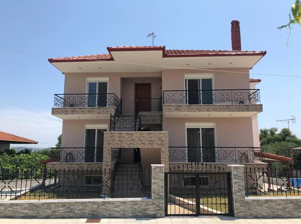 Eleni house near Asprovalta Ν1, Néa Kerdhília (updated prices 2026)