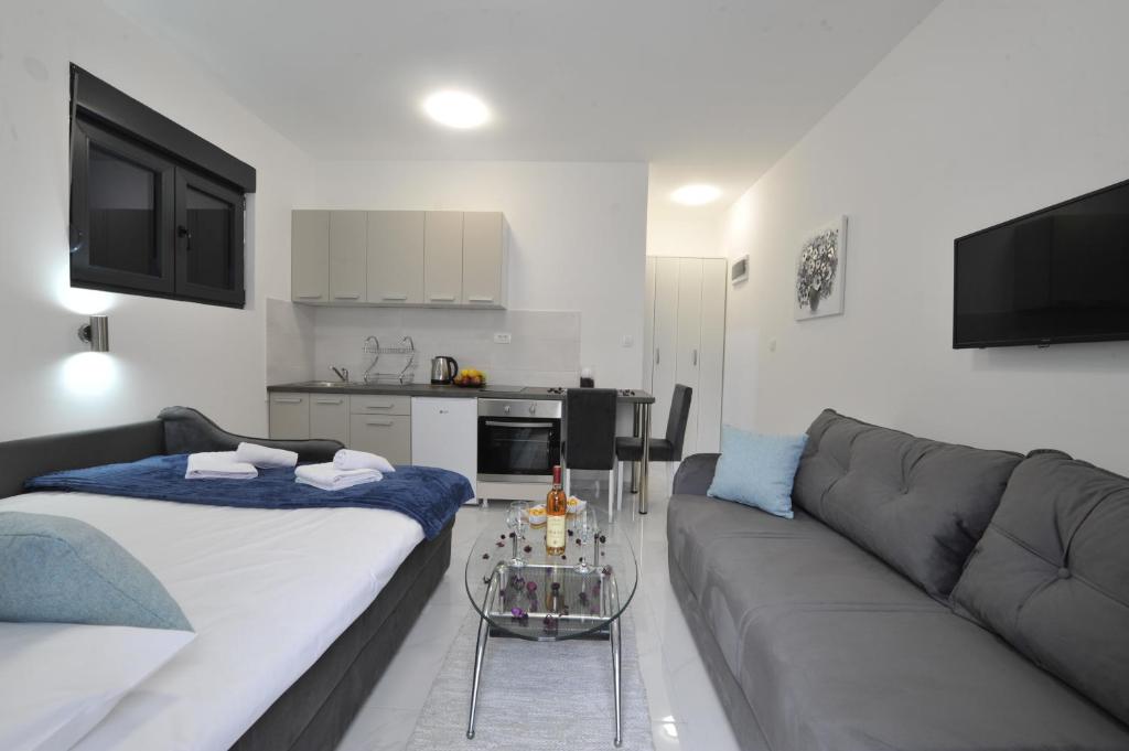 Kamara Lux Studio Apartman, Igalo (updated prices 2025)