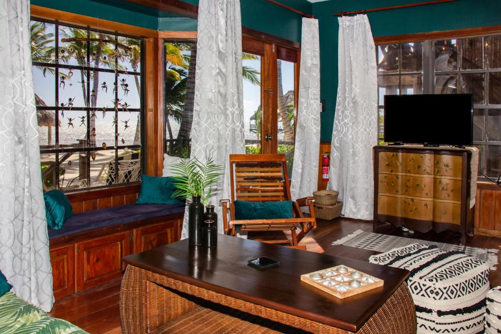 Villa Ramandi B2, San Pedro (updated prices 2025)