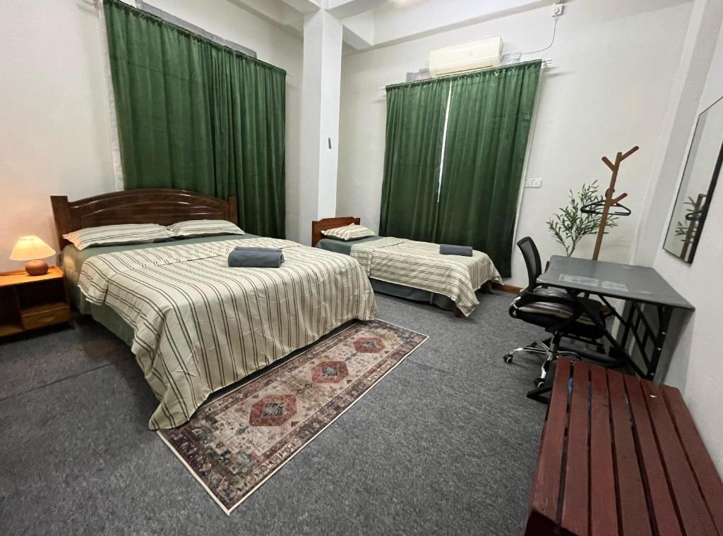 La wood homestay, Kuala Besut (updated prices 2025)