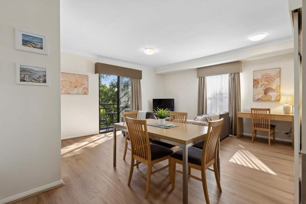 Vibrant Apartment in Northbridge, Perth (updated prices 2025)
