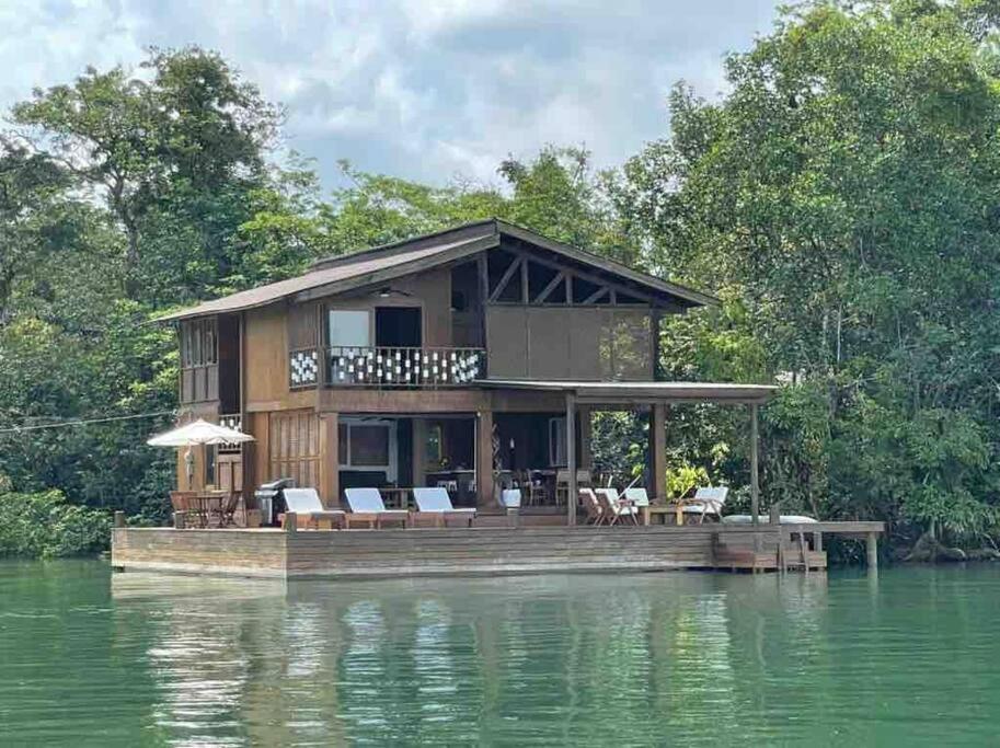 RD001 Linda Casa en Rio Dulce, Río Dulce (precios actualizados 2025)